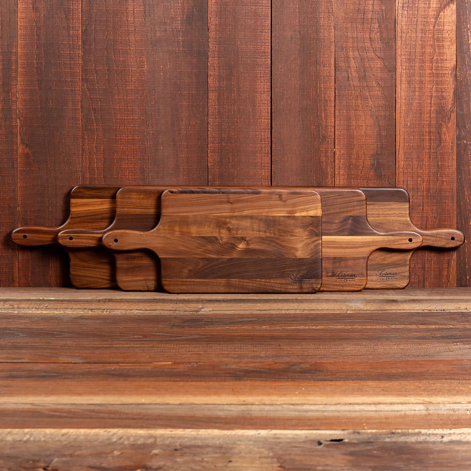 Walnut Bread Board – Scotsman USA